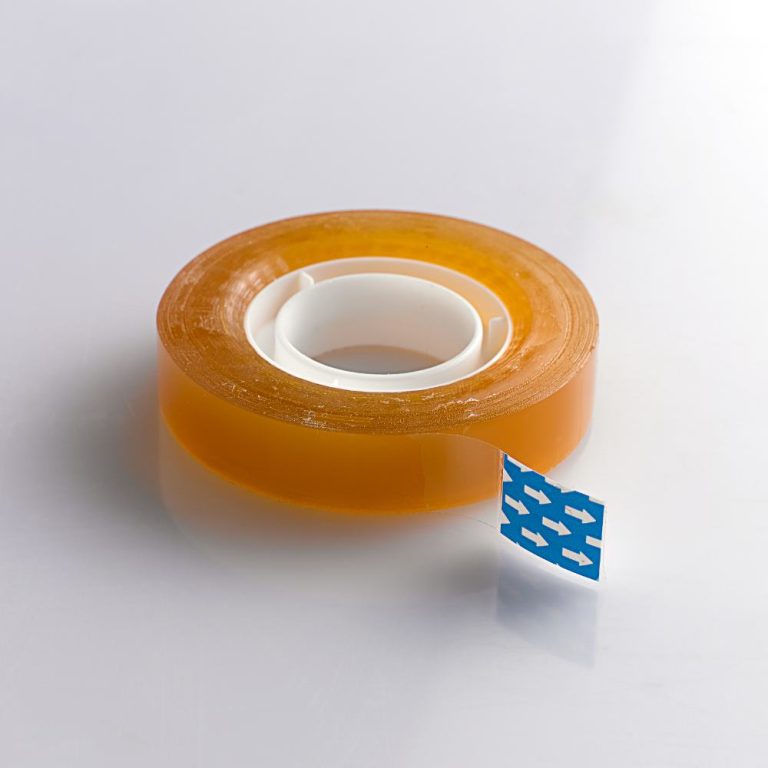 Press-on nails 101: How to Measure and Choose the Right Size - nailhow