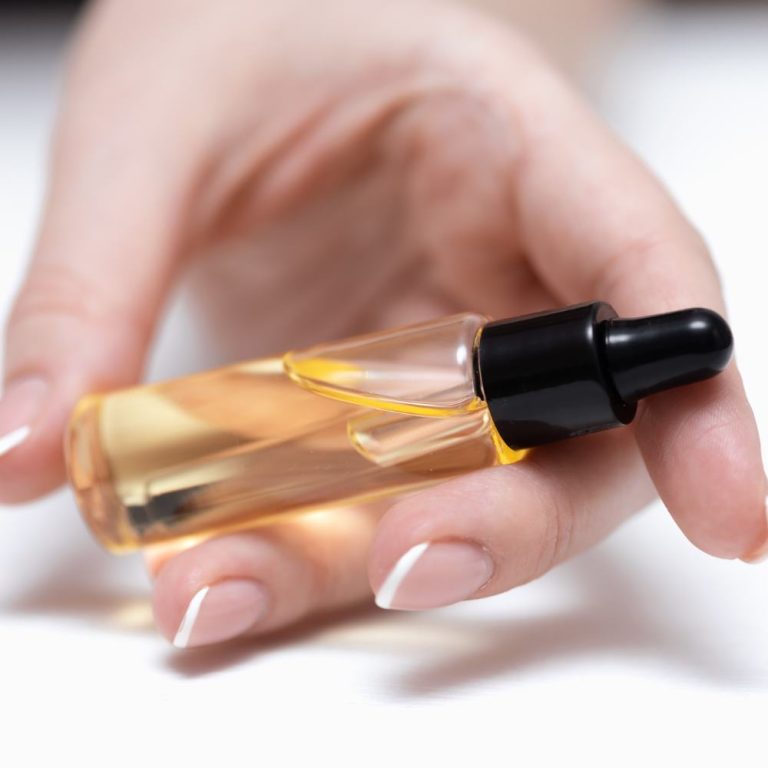 Oils for Nail Growth: Which is Better for You? - nailhow