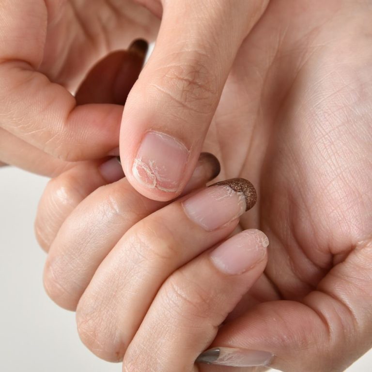 Oils for Nail Growth: Which is Better for You? - nailhow