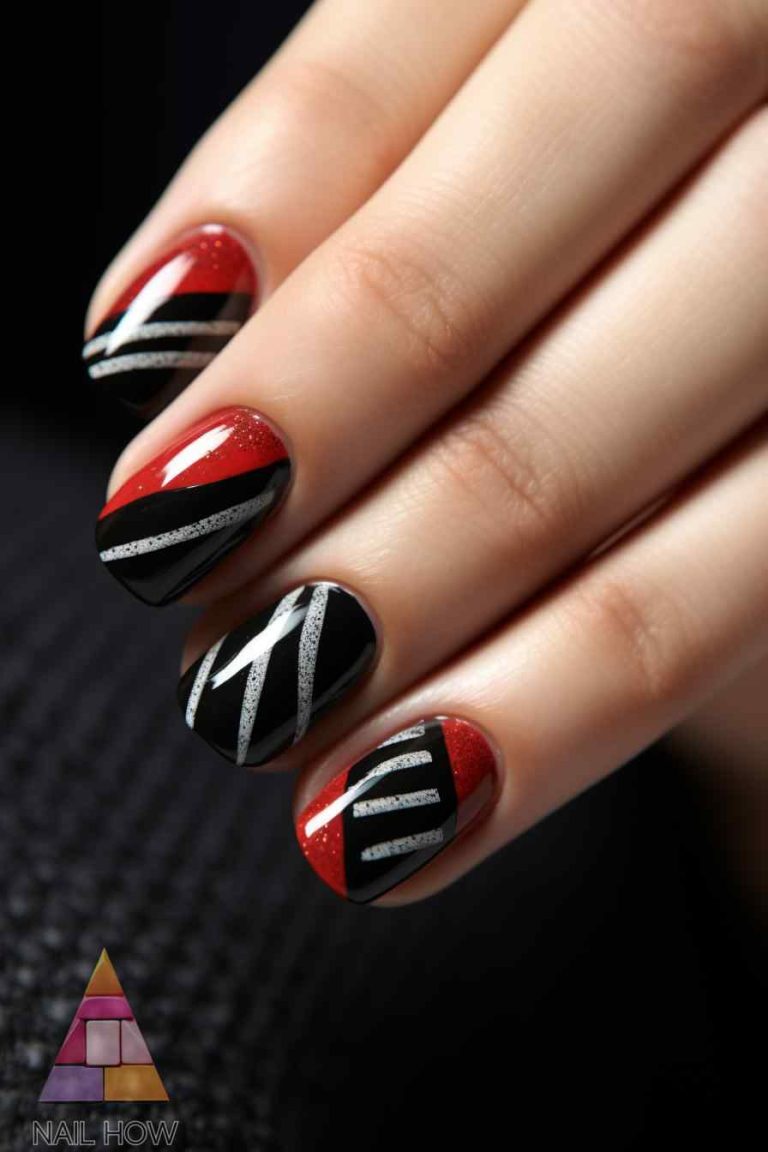 An Ultimate Guide to Line Art Nail Designs - nailhow