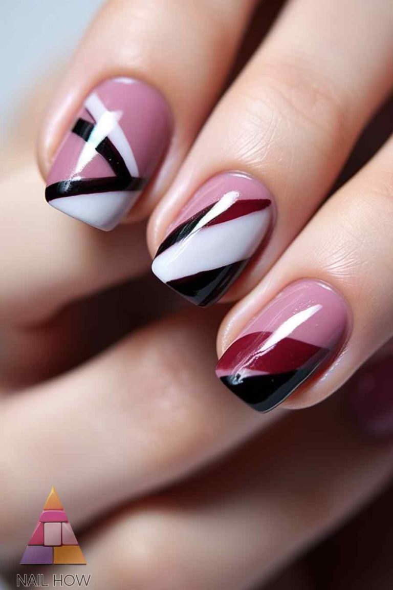 An Ultimate Guide to Line Art Nail Designs - nailhow