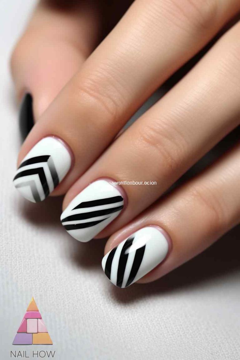 An Ultimate Guide to Line Art Nail Designs - nailhow