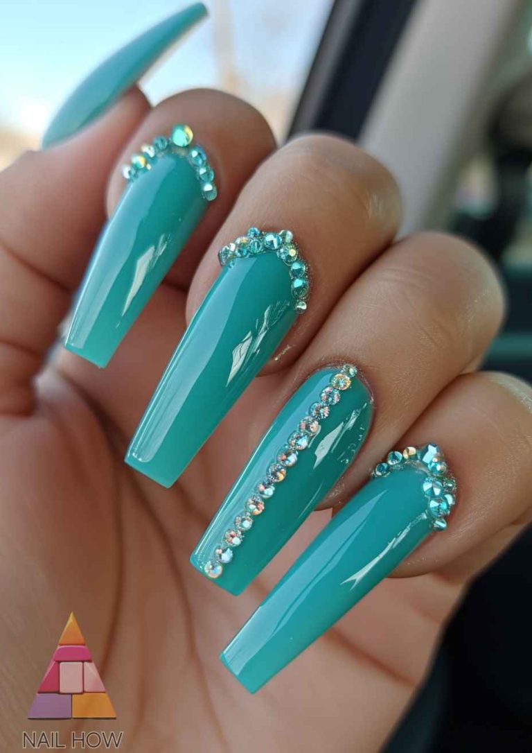 The Best Light Blue Nails with Designs - nailhow