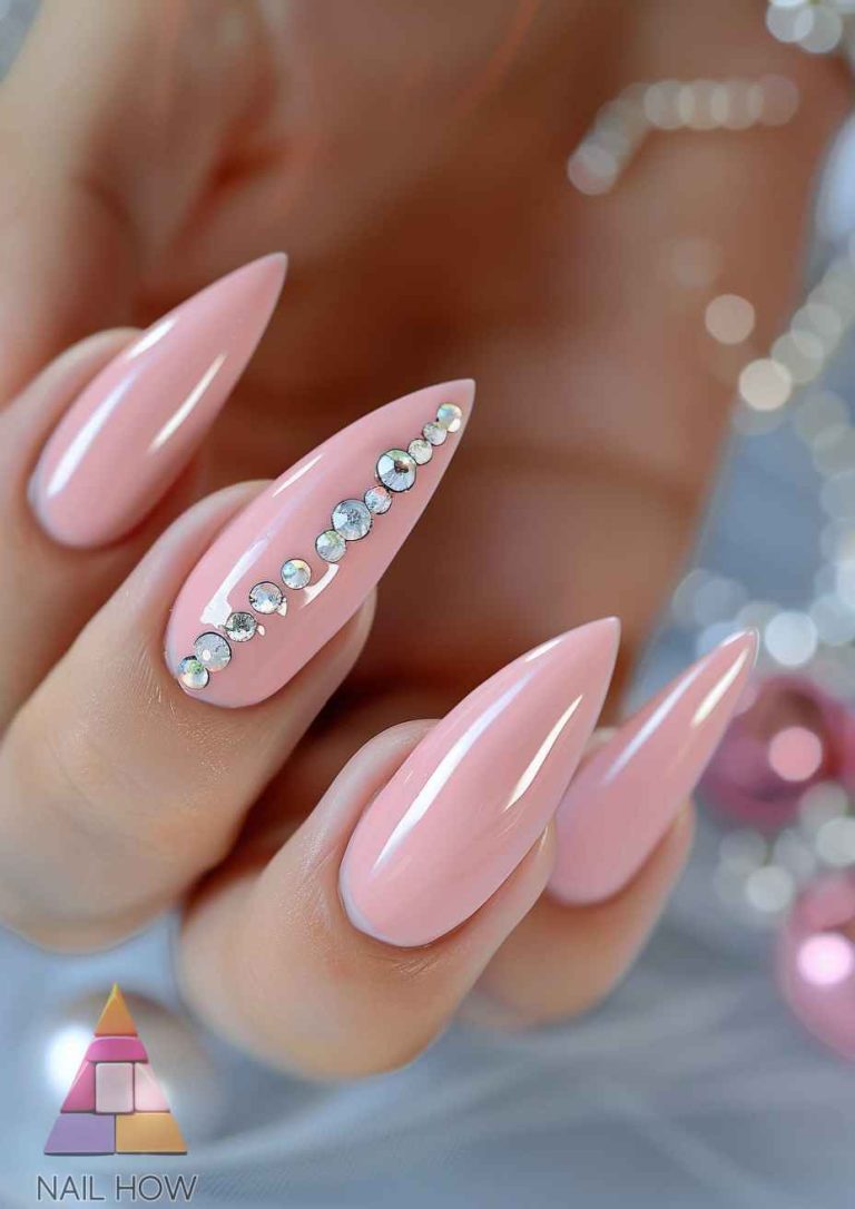 Glam and Grit: Mob Wife Nails Designs - nailhow