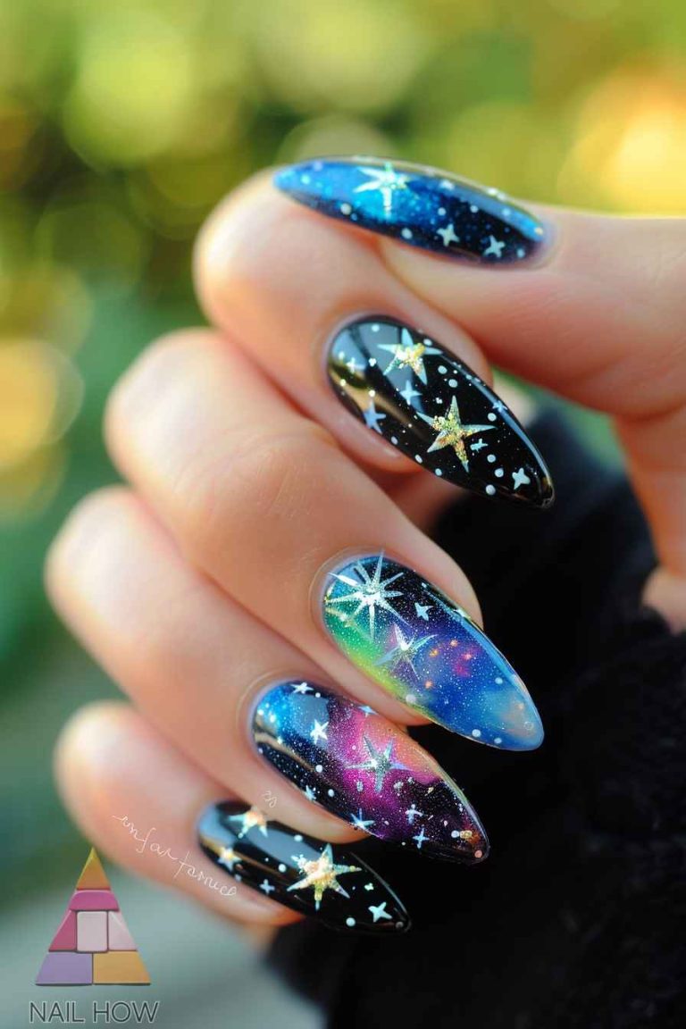 Celestial Nail Art: Stellar Designs to Elevate Your Manicure to Cosmic ...