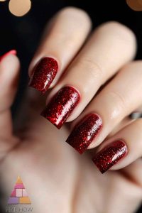 Ravishing Red Nail Designs: Bold Ideas for Trendsetters - nailhow