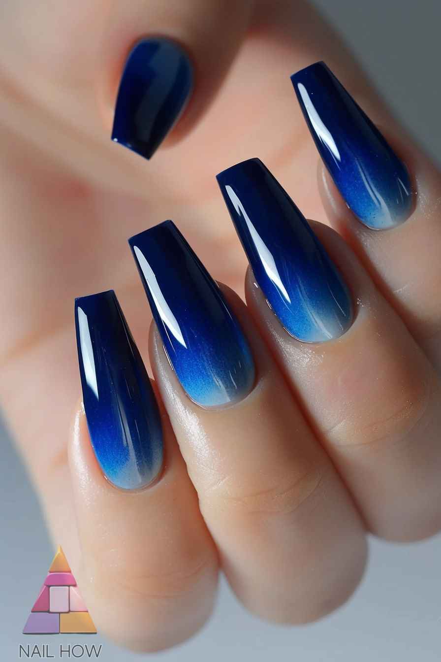 Stunning Blue Acrylic Nails to Inspire Your Next Manicure - nailhow