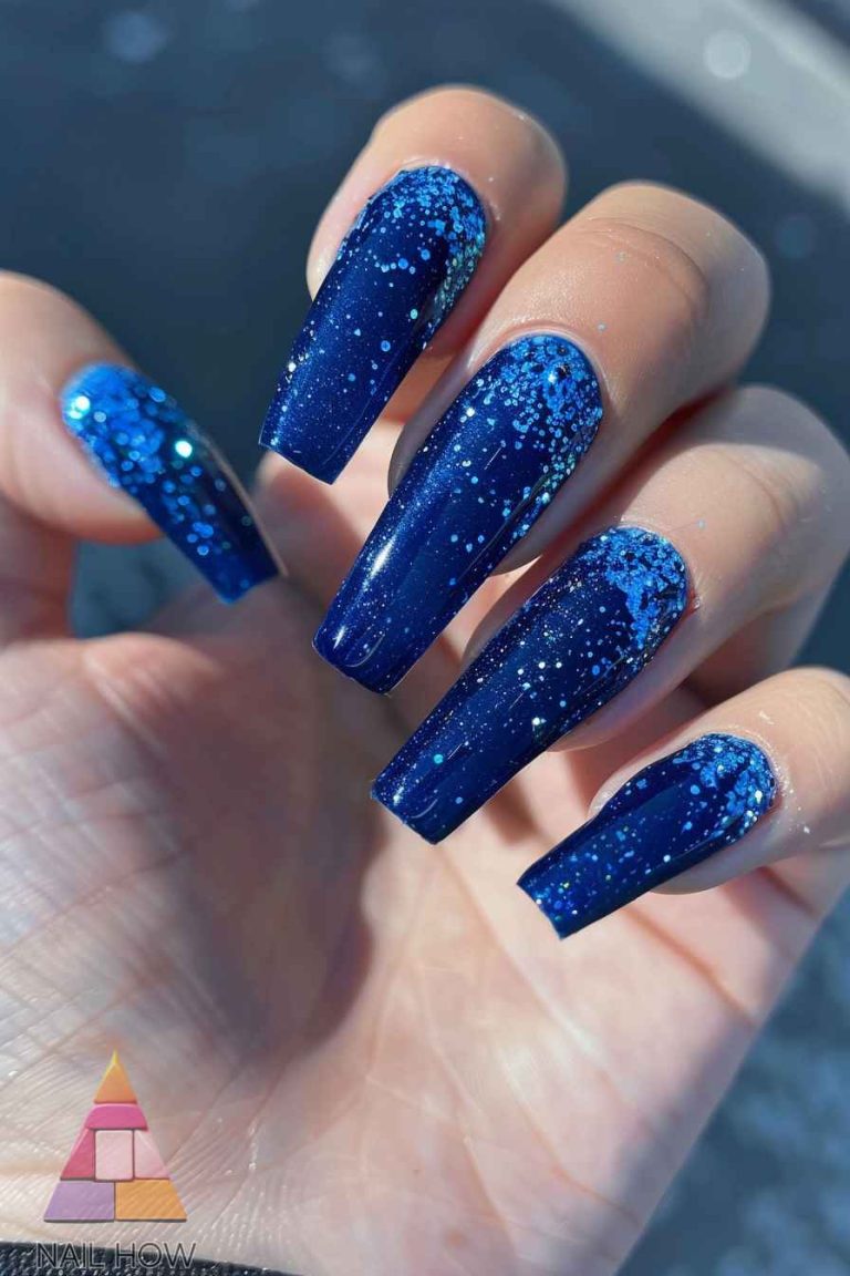 Stunning Blue Acrylic Nails to Inspire Your Next Manicure - nailhow