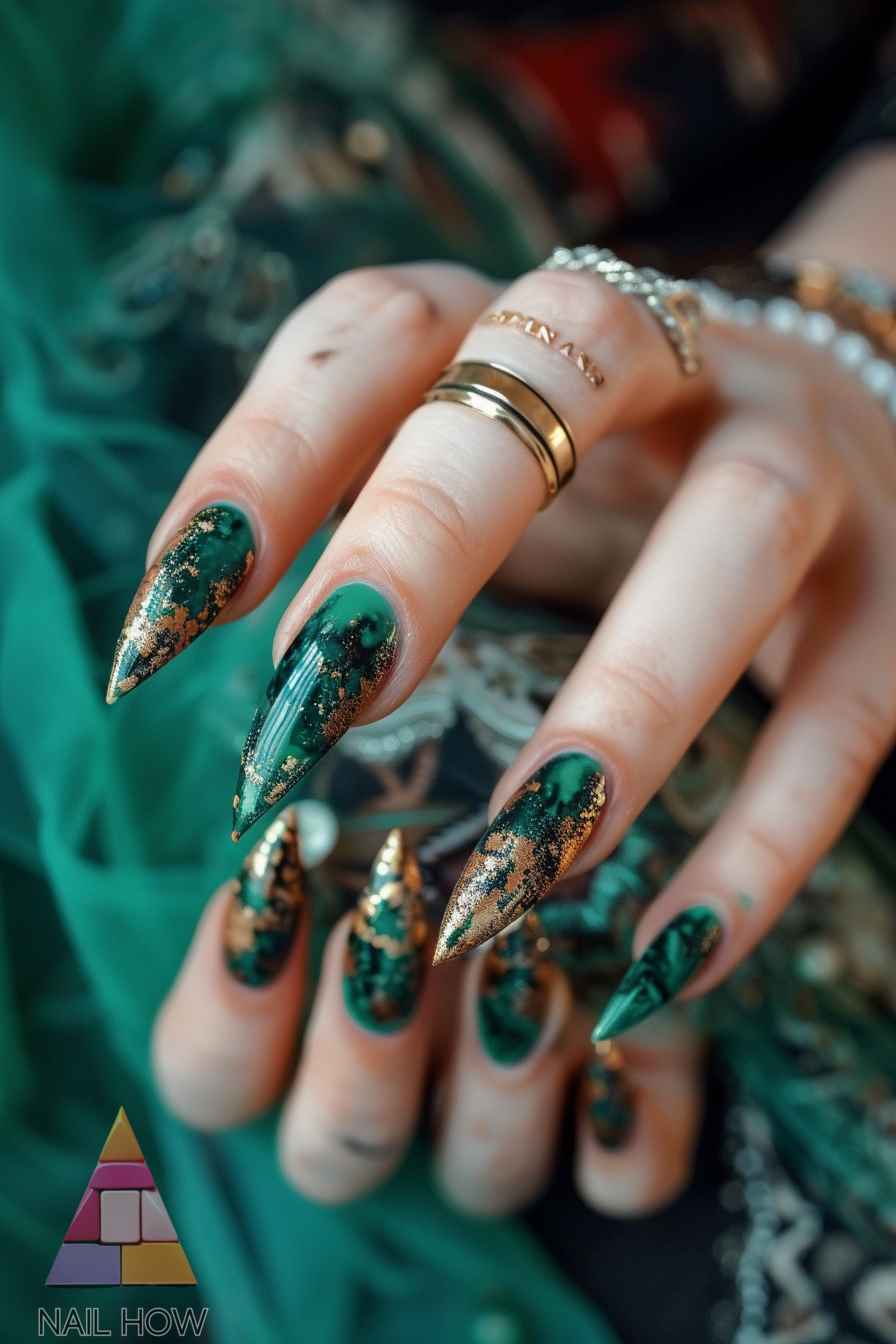 Gorgeous Green Acrylic Nails to Refresh Your Style - nailhow